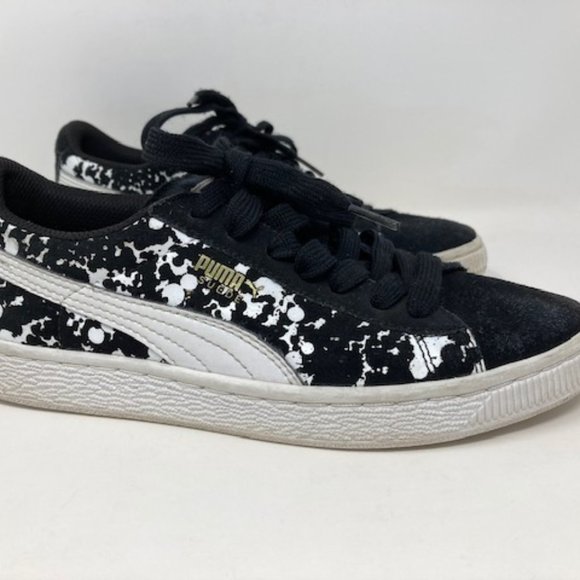 Puma | Shoes | Puma Classic Suede Paint Splatters Sneakers Kids Size 45 ...